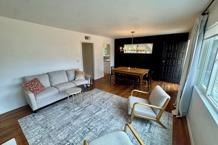 Monterey Getaway - Fabulous 3-bedroom House In Monterey - Monterey, CA