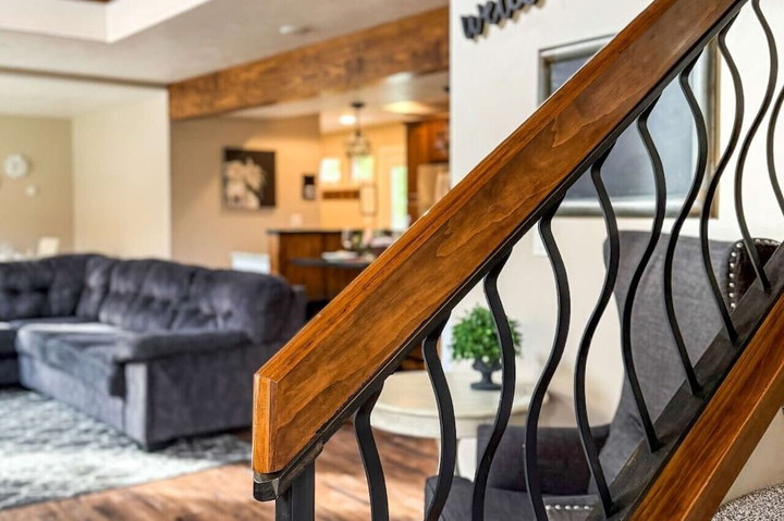 Award Winning Luxury Great Falls Retreat - Great Falls, MT