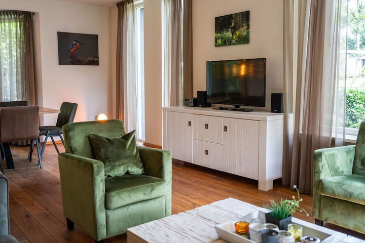 Stunning Private Villa For 10 Guests With Pool, Wifi, Tv And Terrace - Arnhem
