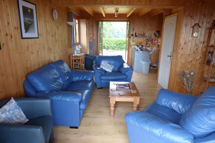 Beau Chalet Pour 8 Personnes, 4 Chambres, 3 Salles De Bains Et De Belles Vues - Thollon-les-Mémises