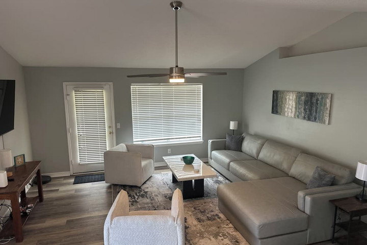 Charming 3-bedroom House With Wifi And Ac A Short Drive From The Beach! - Crestview, FL
