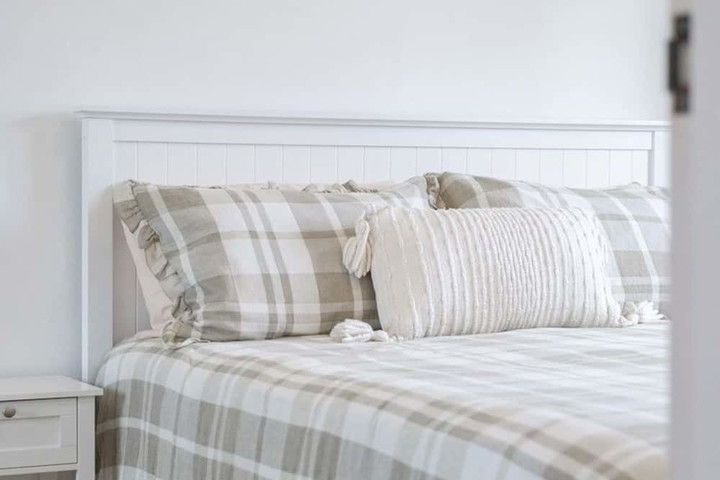 The Pines Coastal Retreat Walk To Beach, Bbq, Sleeps 6 - Forster