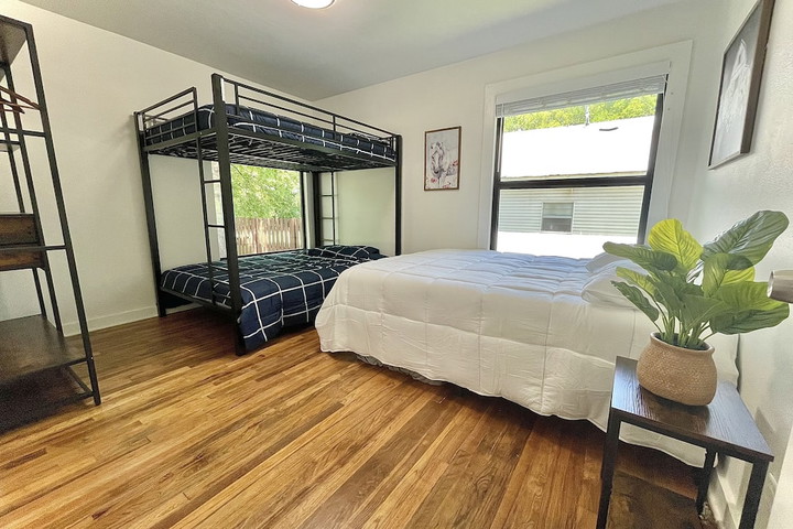 Romantic Farmhouse W Hot Tub, Dt Sm 5 Min - San Marcos