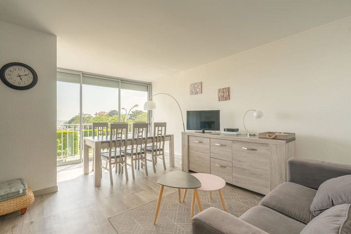 Appartement "Mer Beau Rivage", Près De La Plage, Avec Terrasse Privée Et Wi-fi - Royan