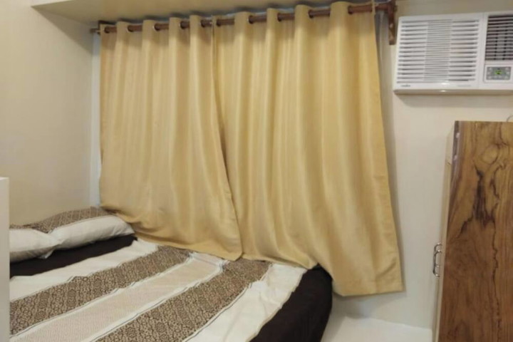 Charming Iloilo City Condo Room For Rent With City Views - Iloilo City