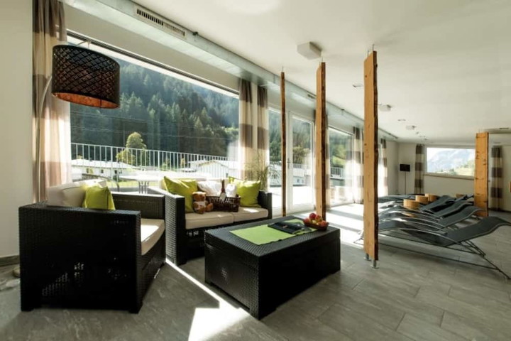 Flat In Arlberg Near Ski Slopes & Sauna - Lech