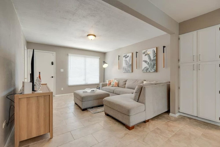 Grandslam Getaway @ Sloan W/ 9ft Pool, Park Close , Entire Home - Mesa, AZ