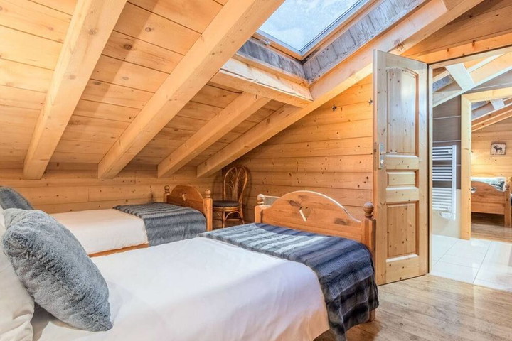 Spacious Chalet In Châtel For 14 People With Sauna - Les Crosets