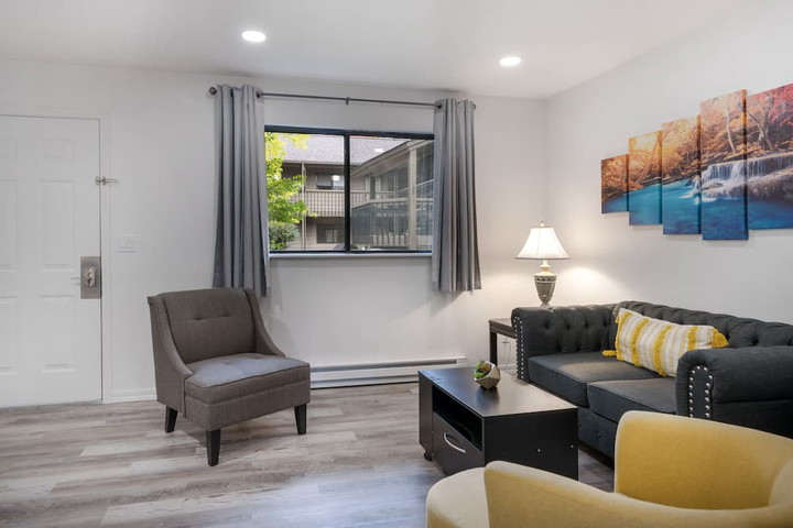 Newly Remodeled Condo At Marina Cay! - Bigfork, MT