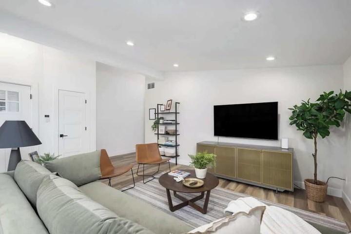 Renovated Flat Steps From Historic 25th Street - Ogden, UT