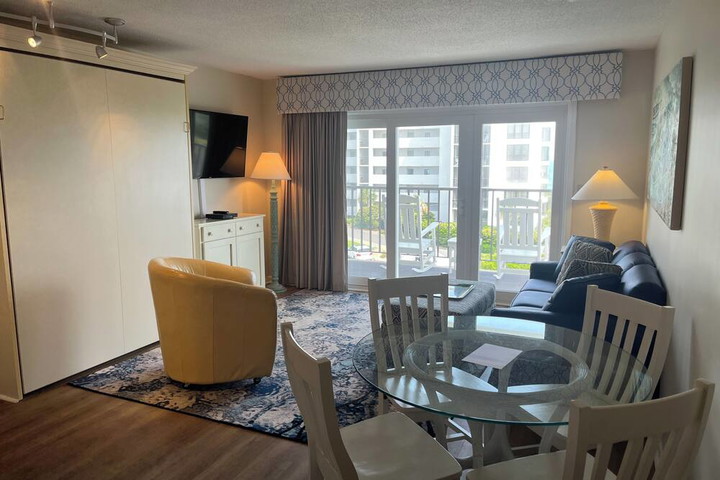 Summer Sands- Splish Splash Room 405 - Wrightsville Beach, NC