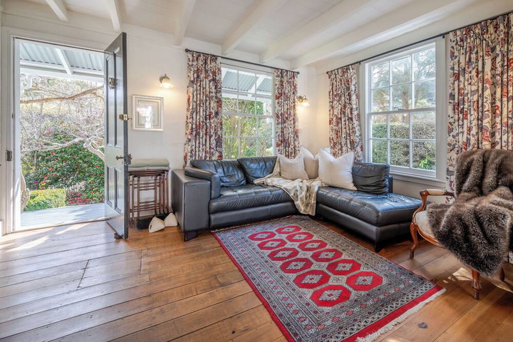 Libeau Cottage - Akaroa Holiday Home - Akaroa