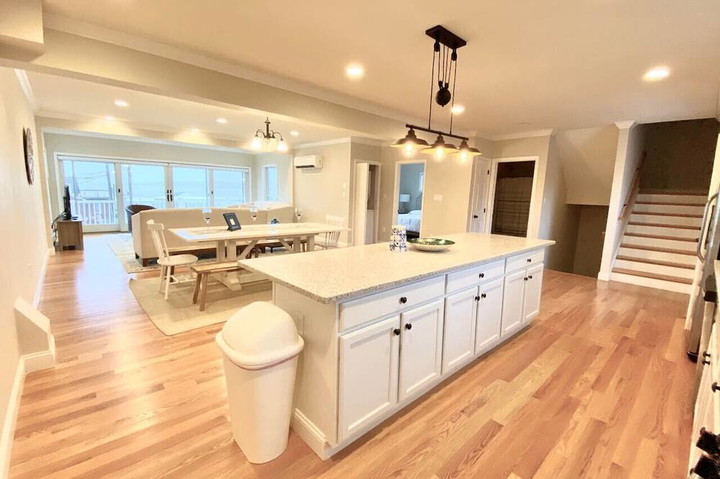 New! 3br/2ba Condo Steps To 1st Beach - Newport, RI