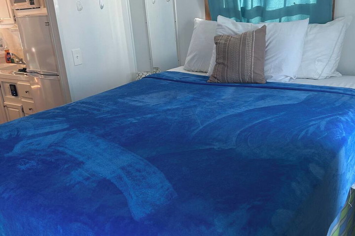 Bonefish: 2-bedroom House Boat In Serene Islamorada With Ac - Islamorada, FL