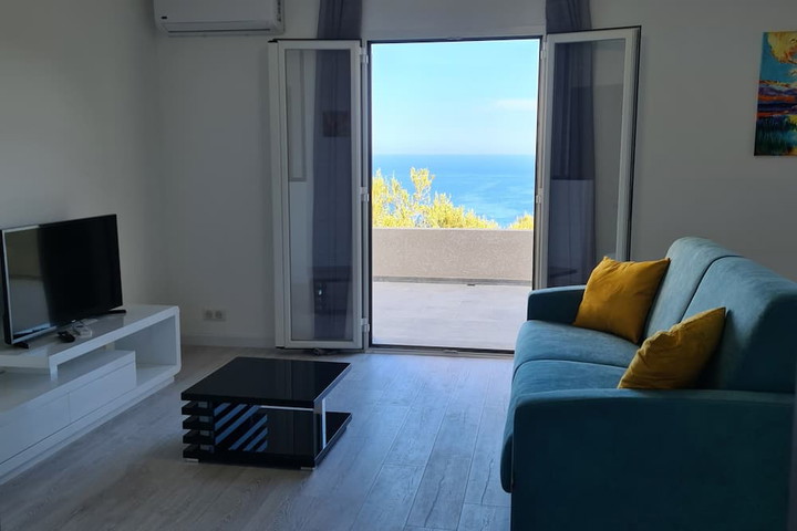 Quiet Apartment In Villa With Breathtaking Sea View At The Beginning Of Cap Corse **** - Bastia