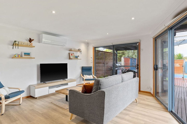 Redwood Beach House In Cowes - Ventnor