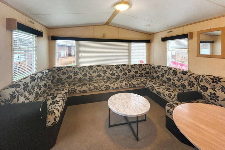 3 Bedroom Accommodation In Mablethorpe - Mablethorpe