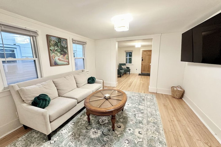 3 Bedroom Downtown Wilmington Bungalow By Castle St - Wilmington, NC