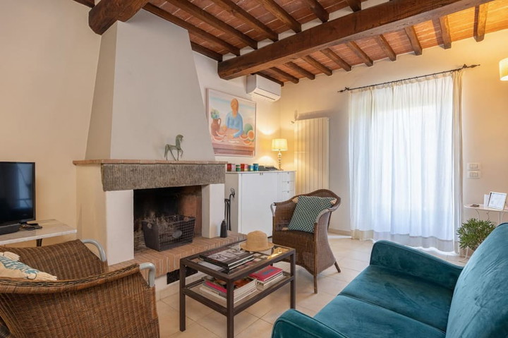 Charming Tuscan Retreat: Borgo La Fonte - Cortona