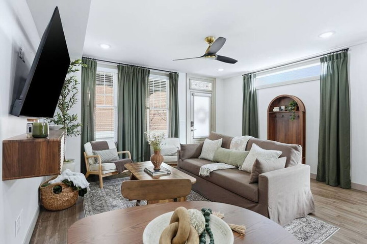 Pet-friendly Fort Wayne Retreat | Hot Tub, Fenced Yard, Balcony, Parking - Fort Wayne, IN