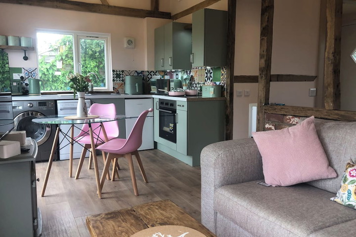 Field View Cottage, Hot Tub, Pet Friendly, Great Views, Cosy, Relaxing - Hereford