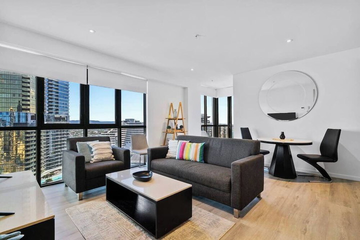 Broadbeach Comfort Resort Stay Near Beach And Casino - Broadbeach