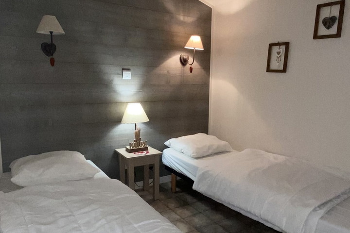 Chalet Mobil Home Dans Le Camping Au Bord Du Lac D'annecy - Doussard