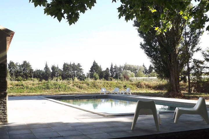 Gîte In A Mas In The Countryside At The Foot Of The Luberon... Terrace, Swimming Pool And Barbecue. - Cavaillon
