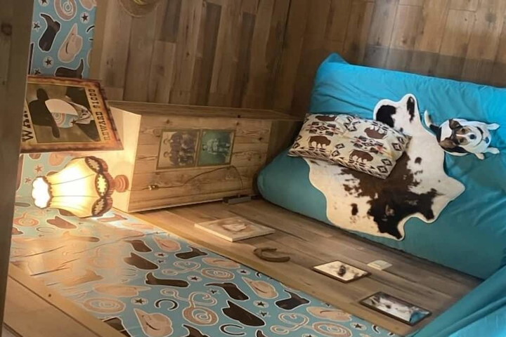 Valdorado Prison Bed - Philippeville
