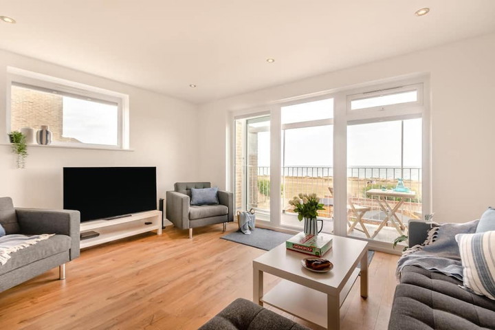 3 Bed In Rustington (Oc-p45430) - Arundel