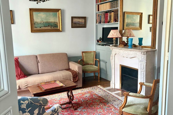 Beautiful Haussmannian Apartment In The 16th Arrondissement. Quiet Building. - Paris 16e Arrondissement