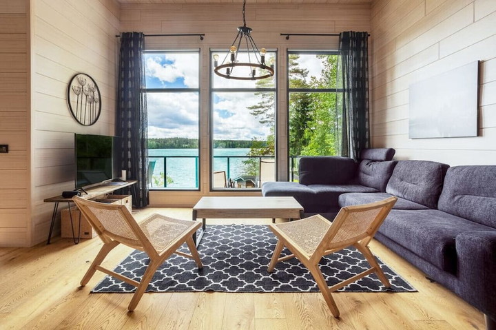 Villa Ritva - Modern - Lakefront - Hot Tub - Hyvinkää