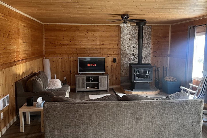 Little Cabin Near A Lake - Alberta