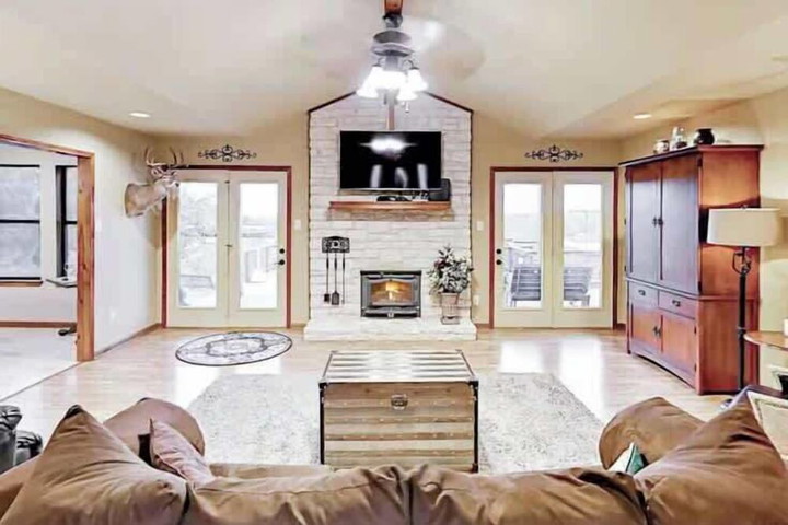 20-mile Hill Country Views, Large Patio & Firepit - Dripping Springs Retreat - ドリフトウッド, TX