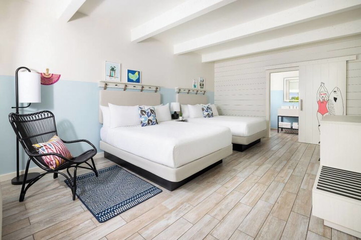Blue Flamingo Resort Key West | 2 Relaxing Ocean View Rooms For Your Stay - Stock Island, FL