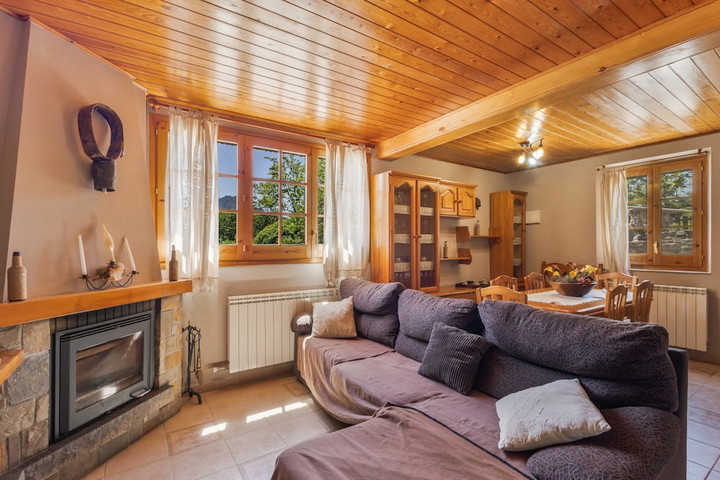 Country House 'Hospitalillo' With Mountain View, Private Terrace And Wi-fi - Bagà