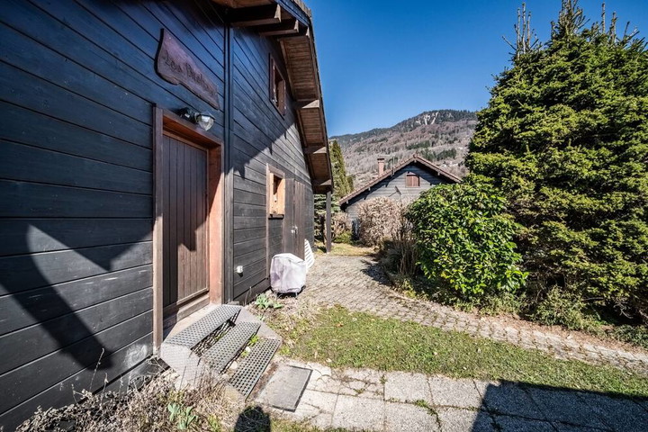 Chalet « 6p Classique - Les Biches » : Vue Montagne, Terrasse Privée Et Wi-fi - Praz de Lys Sommand