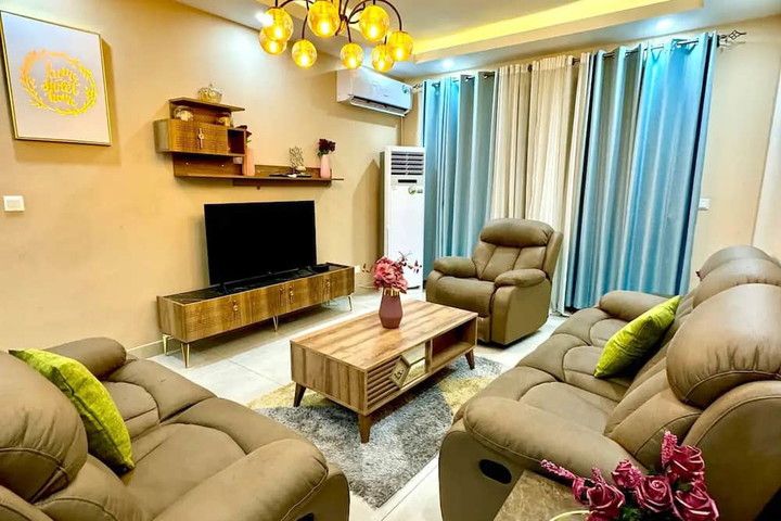Brills Staycation Palm Village Three Bedrooms - Dar es Salaam