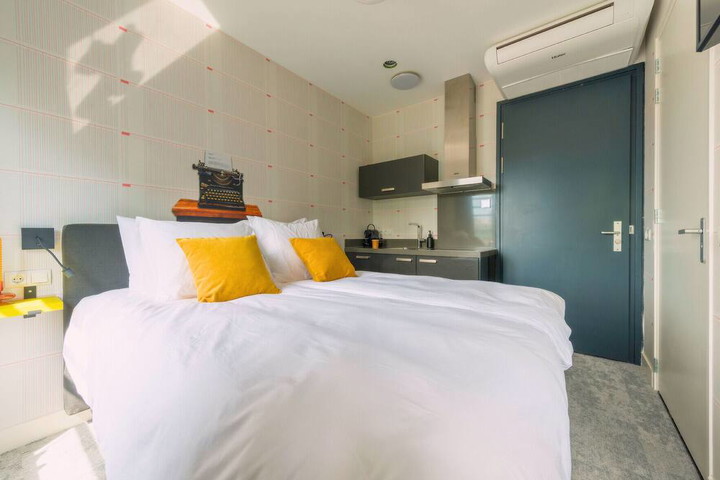 Uniek Appartement Met Privé Keuken En Badkamer. - Dongen
