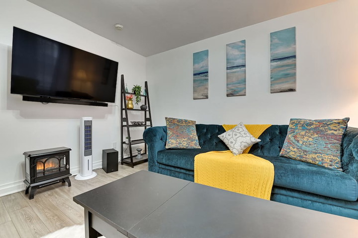 Walk To Downtown Albany: Ten Broeck Triangle Apt! - Albany, NY