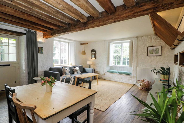 The Stables At Daubeneys, Pet Friendly, With A Garden In Colerne - Castle Combe