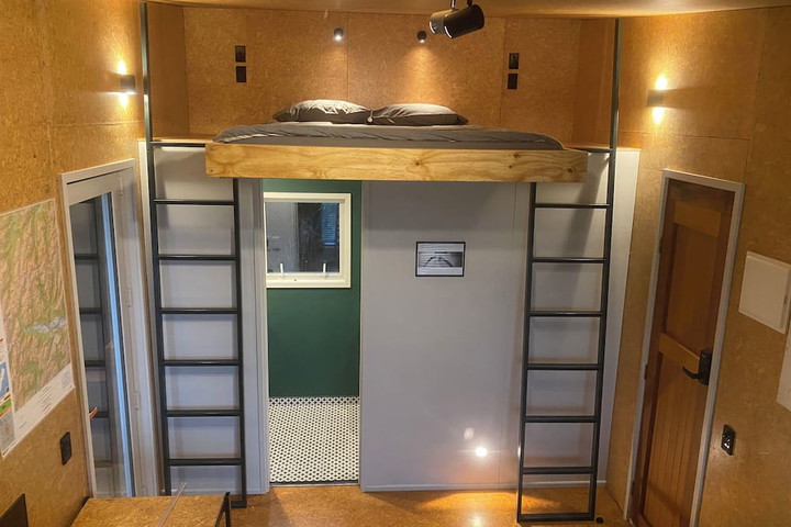 Alpine Bunk Shelter - Christchurch