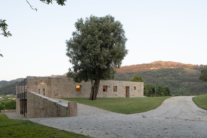 Quinta Do Outeiro 1598, Holidays Or Getaways For Families Or Groups Of Friends - Pico Island
