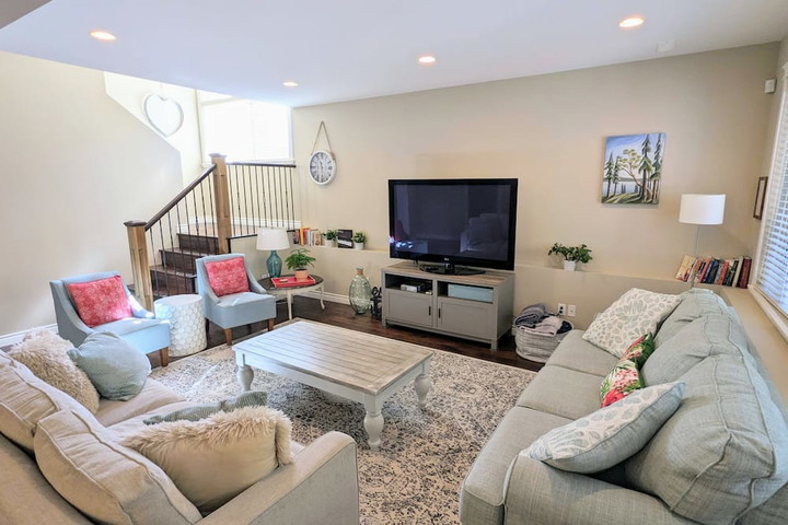 Spacious Westside  Wine Trail Retreat - British Columbia