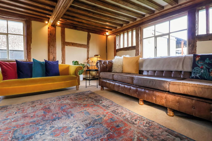 Brook Farm, Pet Friendly, Character Holiday Cottage In Halesworth - Norfolk