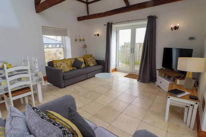 Charming Grade-ii Listed Barn Conversion | Dog Friendly | 60% Off Golf - Beadnell