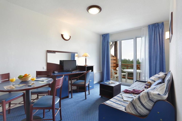 Wifi, Remise En Forme, Piscine, Terrasse, Balcon, Télévision, Casier à Ski, 40m², Pyrénées 2000 - Bolquère