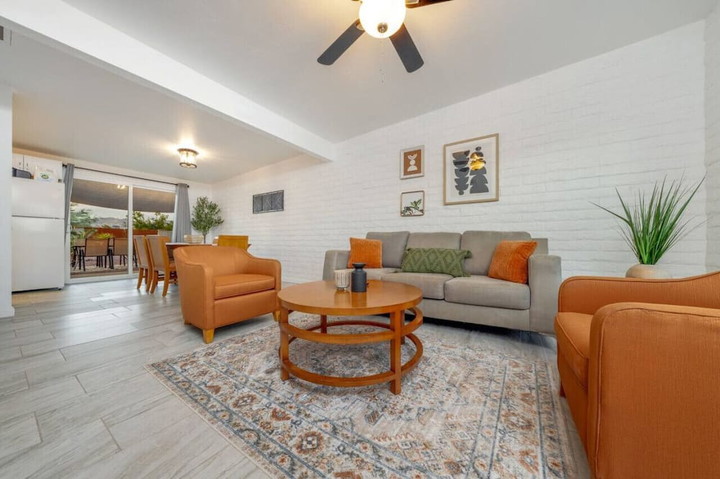 Central / Remodeled / Fenced / Clean / 3 Br 2 Ba - 圖森