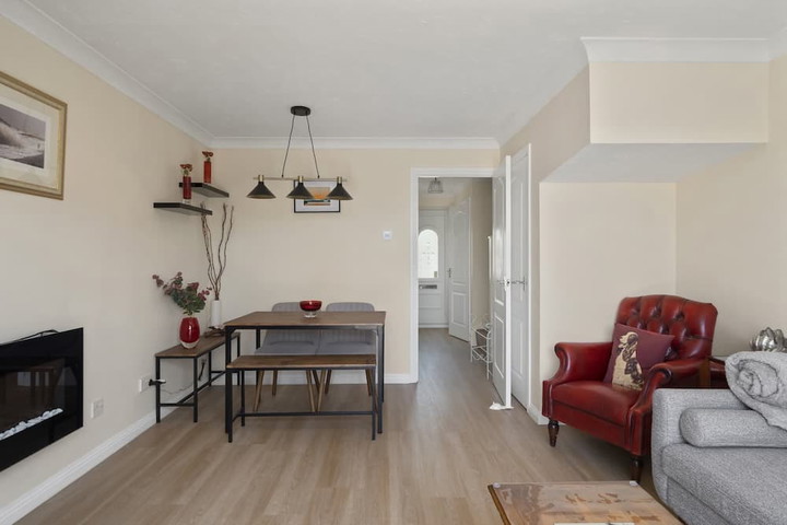 Comfortable Home, Garden & Parking, Walk To Beach! - Westward Ho!