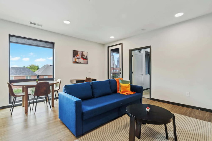 Mass Ave 1br | Roof Deck + Lounge By Cozysuites #3 - Indianapolis, IN